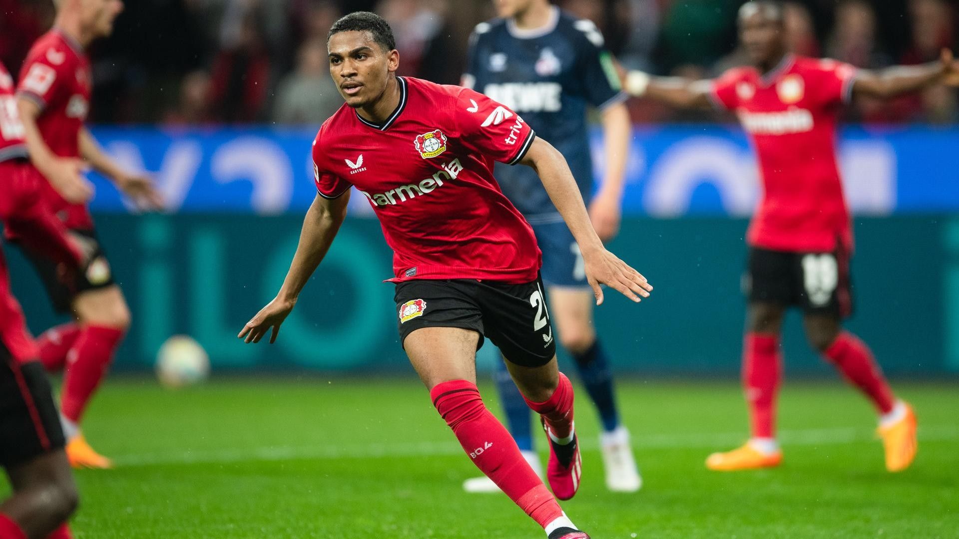 Bayern Munich and Milan are interested in the transfer of Amine Adli ...