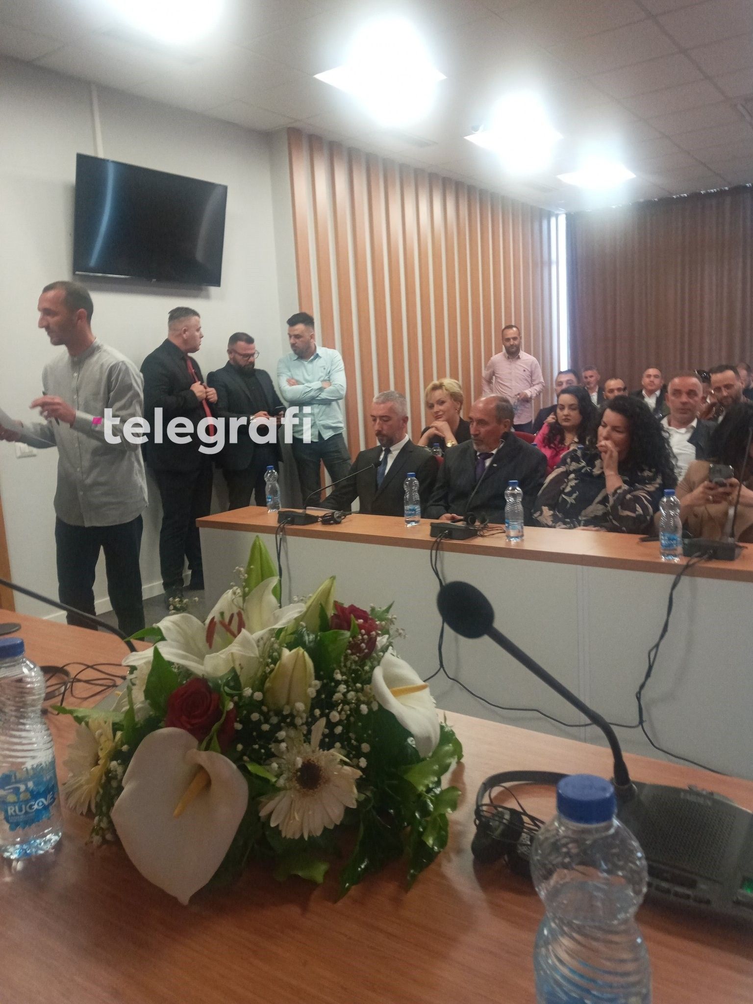 The swearing-in ceremony of the new mayor of North Mitrovica, Erden ...