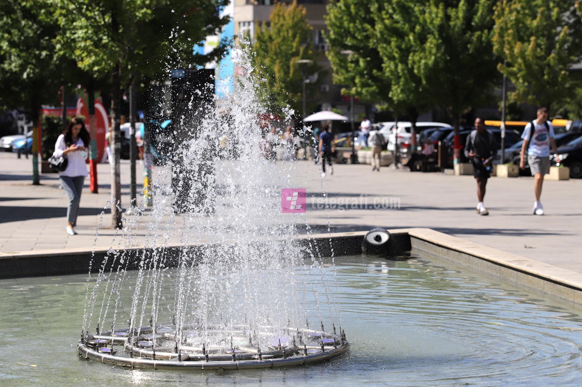 Sunny and hot weather - Telegraph - Telegraph