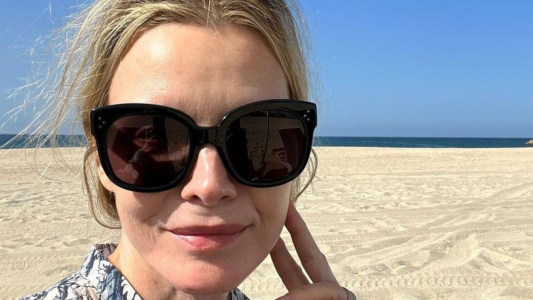 Michelle Pfeiffer posed without makeup and showed how perfect she looks ...