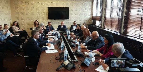 Studimi i fizibilitetit për sistemin informativ shëndetësor në fazën ...