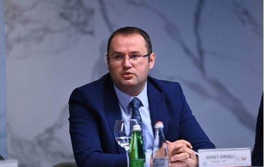 Ahmet Ismaili is elected governor of the Central Bank of Kosovo ...