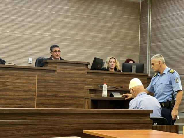 Gjykimi i Muhamet Alidemajt për masakrën e Izbicës, dëshmitari përlotet ...