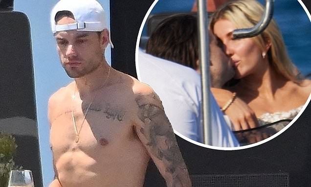 Liam Payne is photographed in intimate moments with his new girlfriend ...
