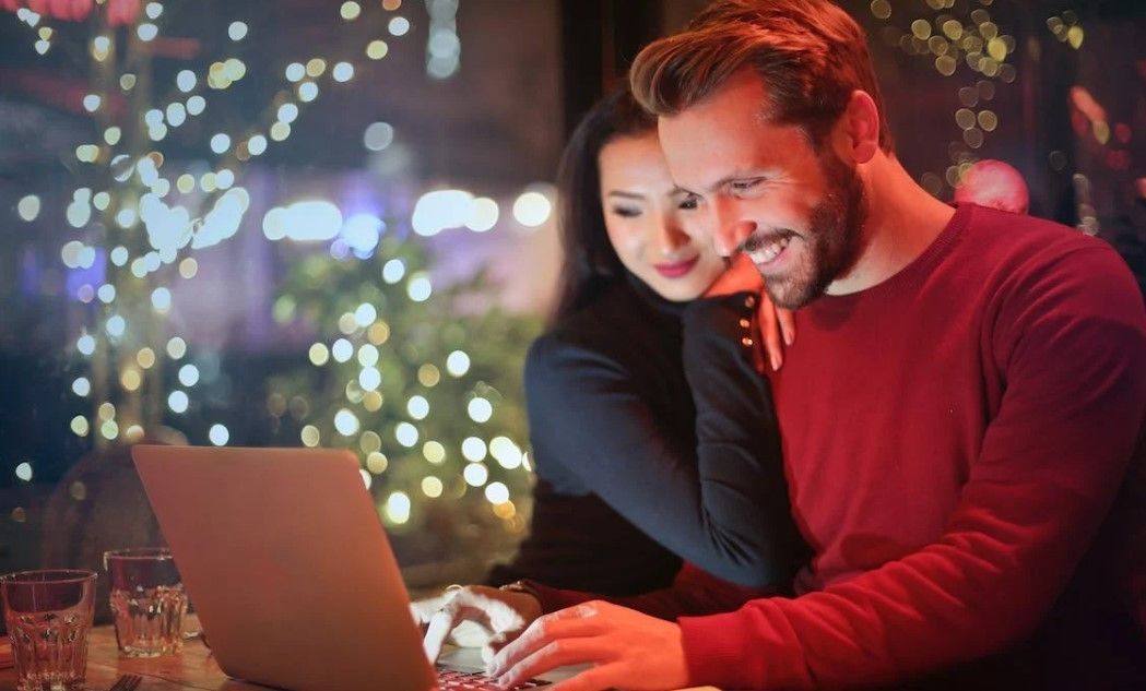 Romantic partners who coordinate in pursuing life goals are more likely ...