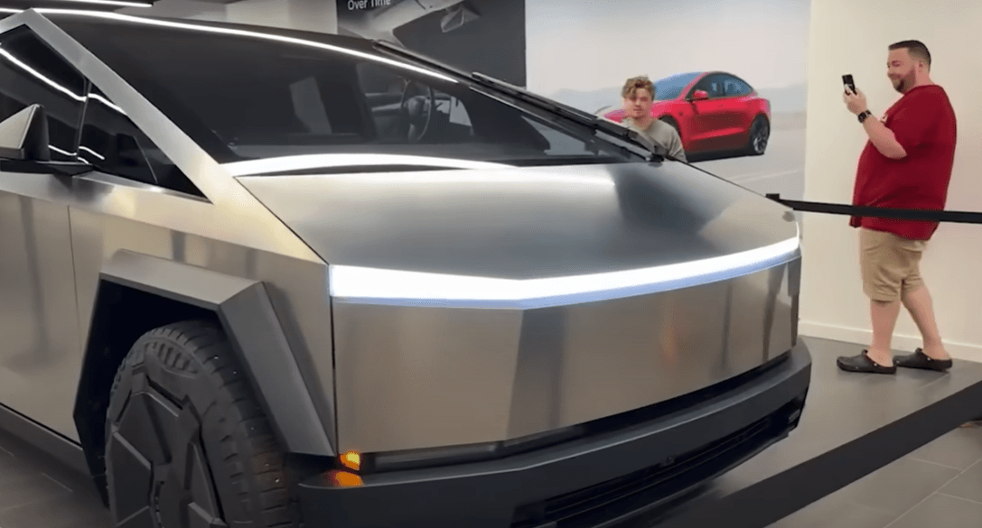 Sot debuton Tesla Cybertruck - Telegrafi - Telegrafi
