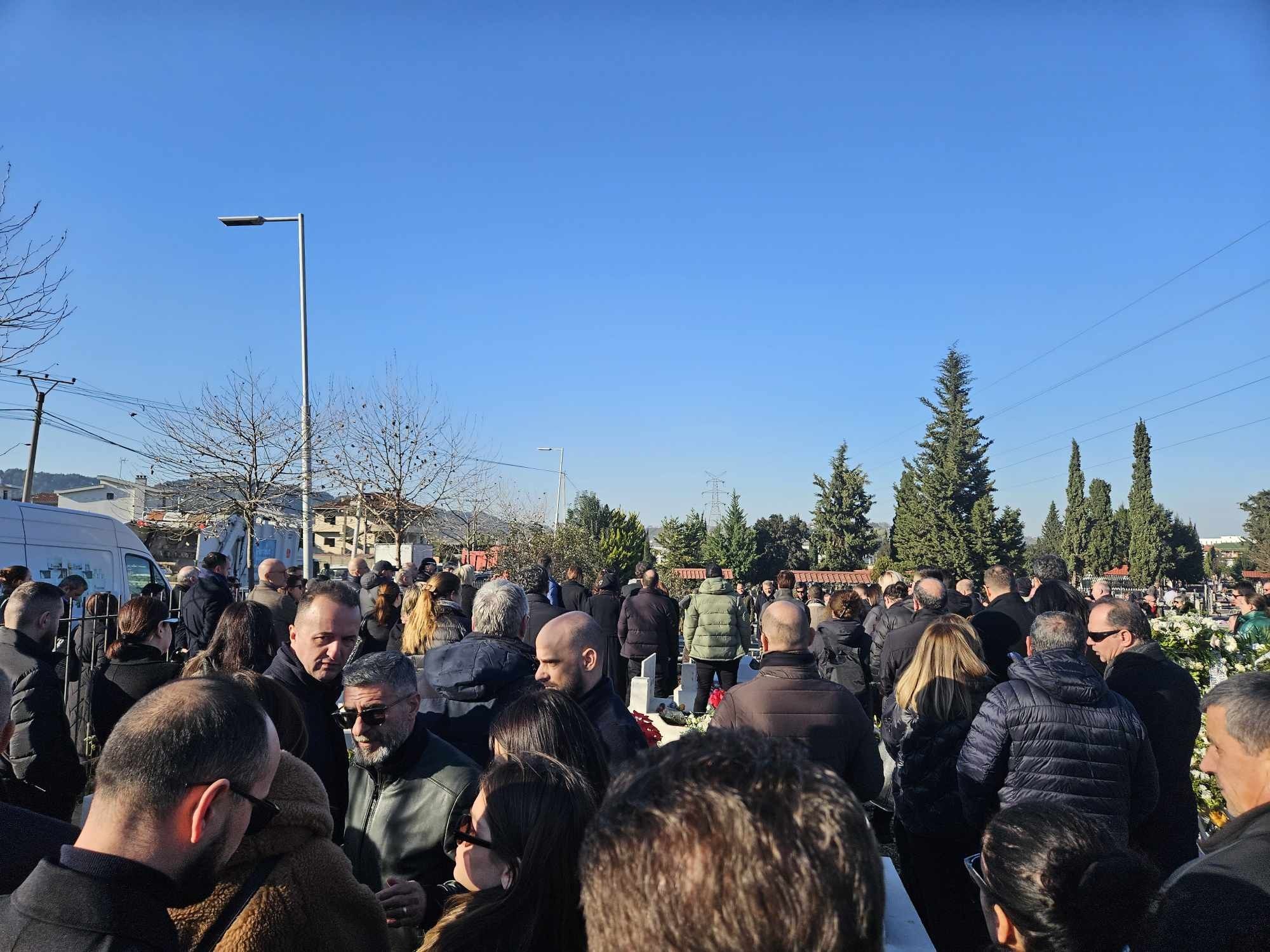 I jepet lamtumira e fundit biznesmenit të njohur Dritan Mezini ...