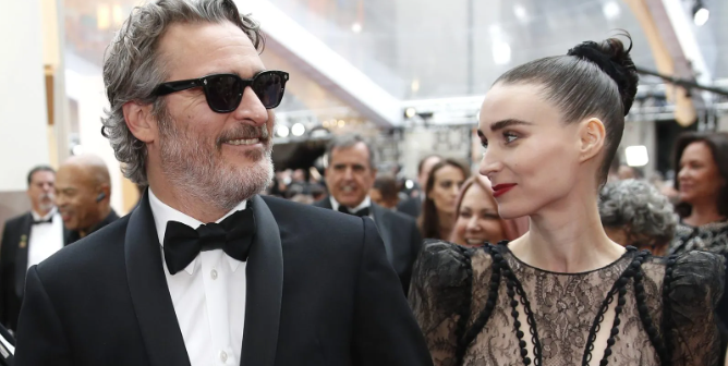 Rooney Mara and Joaquin Phoenix reveal that they will become parents ...