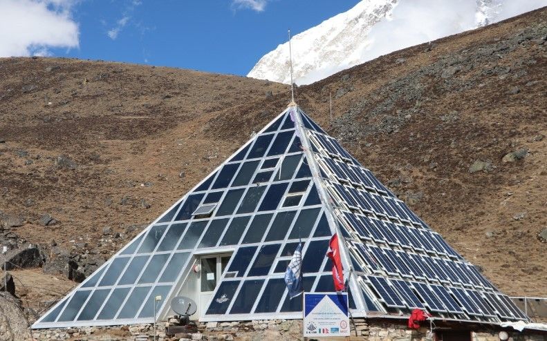It couldn't be more extreme! The Pyramid Laboratory was built on Mount ...