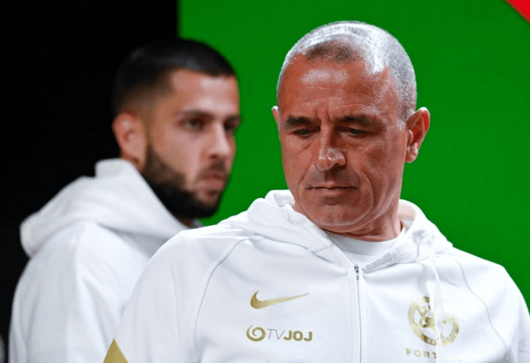 Just two seconds - behind the scenes of Calzona's appointment as Napoli ...