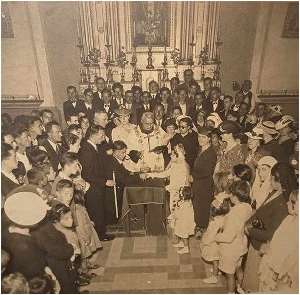 Foto e vitit 1936: Gjergj Fishta duke kurorëzuar martesën e ...