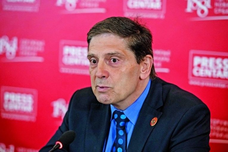 “Vuçiq do të vrasë babain tim”- vajza e Sanduloviq thotë se babi i saj ...