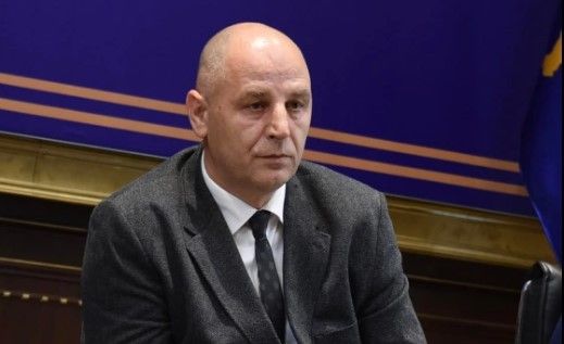 Ndërron jetë ish-gazetari dhe zyrtari i MPJD-së, Arben Rugova ...