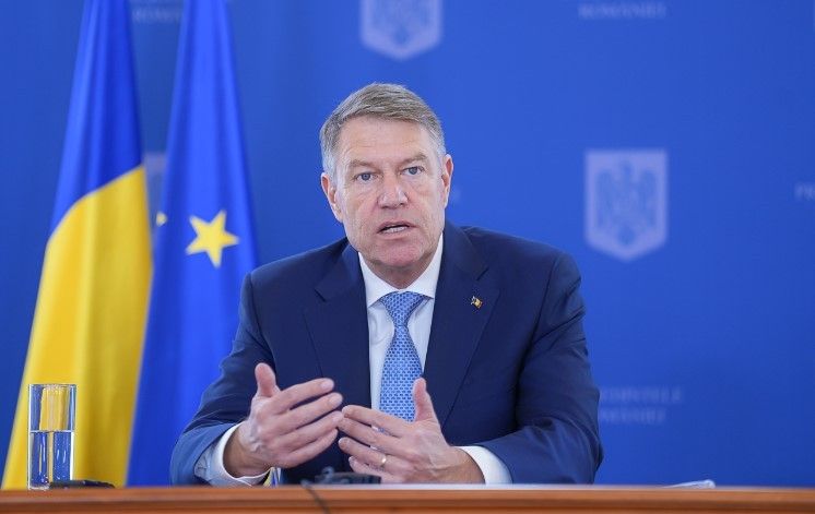 This is the first European official who confirms his candidacy to ...