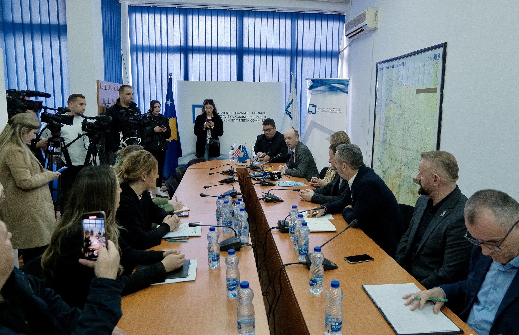 KPM launched the digital map of media ownership in Kosovo - Telegrafi ...