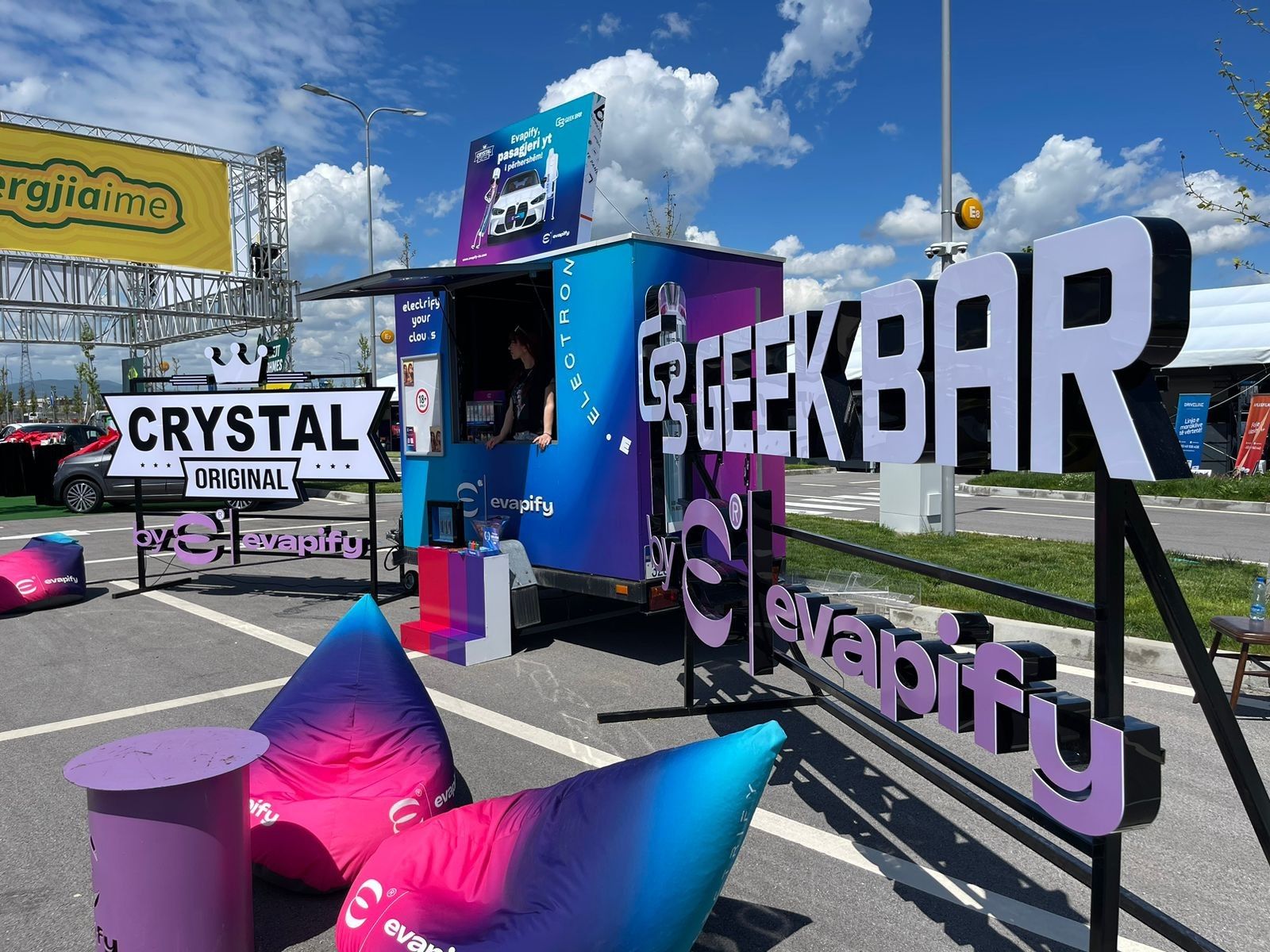 Evapify - Pasagjeri yt i përhershëm - Telegrafi - Telegrafi