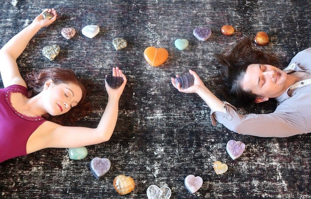 Four crystals that bring luck and good energy in love encounters ...