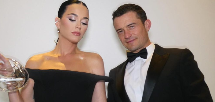 Histori interesante - Orlando Bloom zbulon se si ra në dashuri me Katy ...