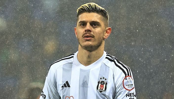 Milot Rashica shënon gol të bukur me kokë ndaj Rizespor - Telegrafi ...