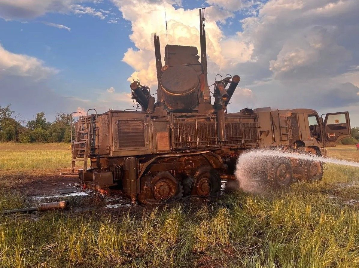 View from the battlefield, the Ukrainians destroy the Russian TOR-M2 ...