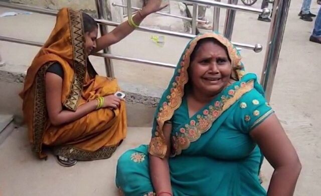 Stampedo në një ngjarje fetare në Indi, humbin jetën të paktën 87 ...