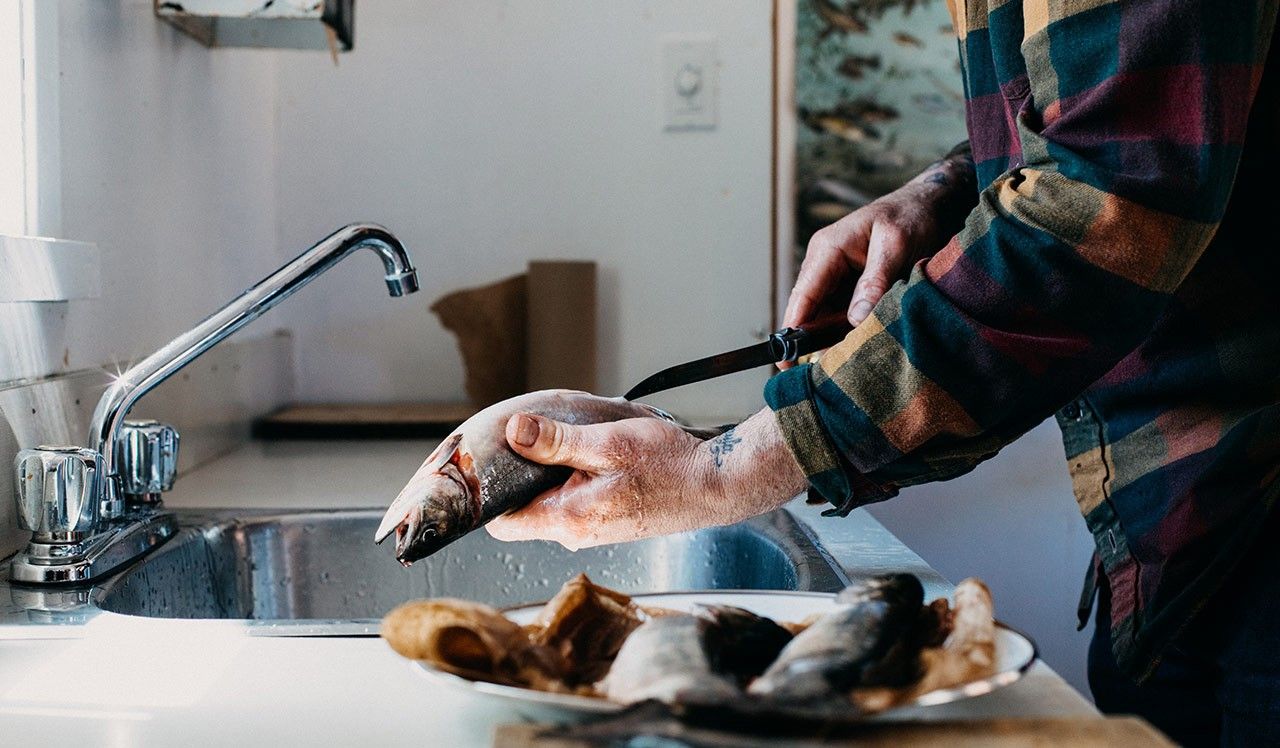 The combination of fish with these foods is not healthy - Telegraph ...