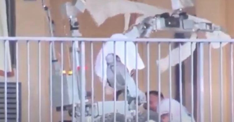 "Police robot" arrests a man in Texas - Telegraph - Telegraph