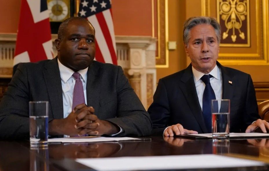 The American Secretary of State and his British counterpart will visit ...