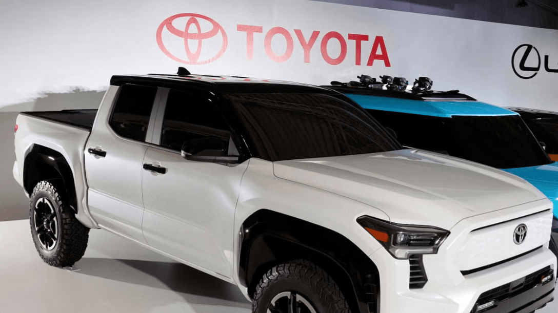 Toyota revises the objectives for the production of electric cars ...
