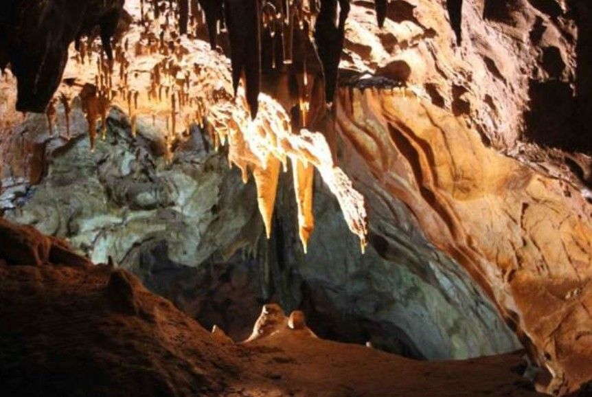 "Cave of the breeze", tourist attraction in the Municipality of ...