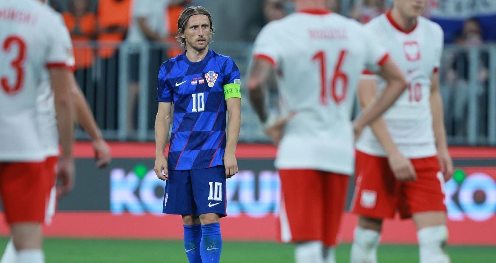 Modric celebrates his 39th birthday with a super goal against Poland ...