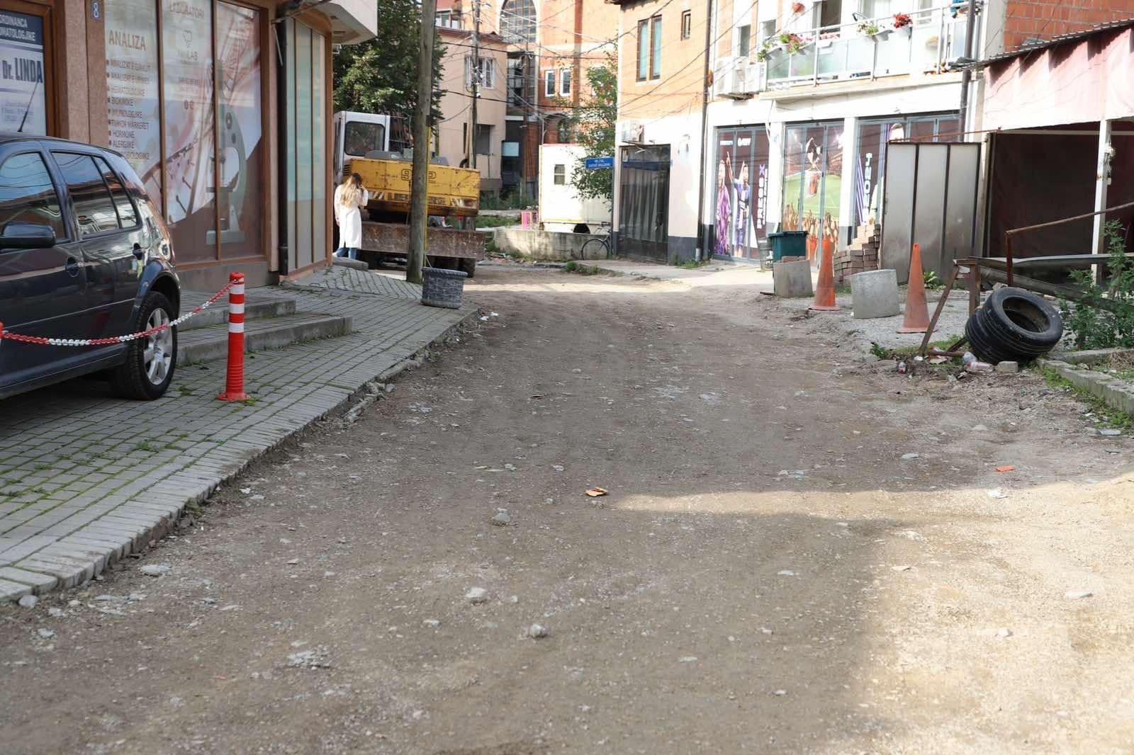 The streets of Vushtrri are being paved with cobblestones, the cultural ...
