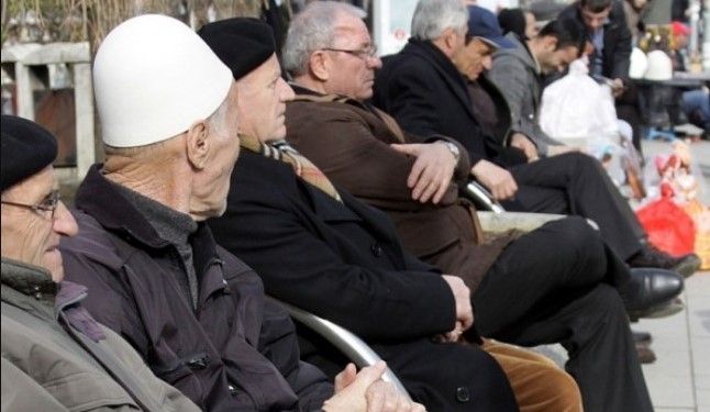 Pensionistët të pakënaqur me nivelin e rritjes së pensioneve ...