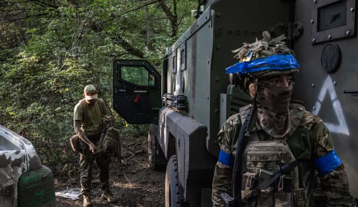 Russia likely to send North Korean troops to most dangerous war zones ...