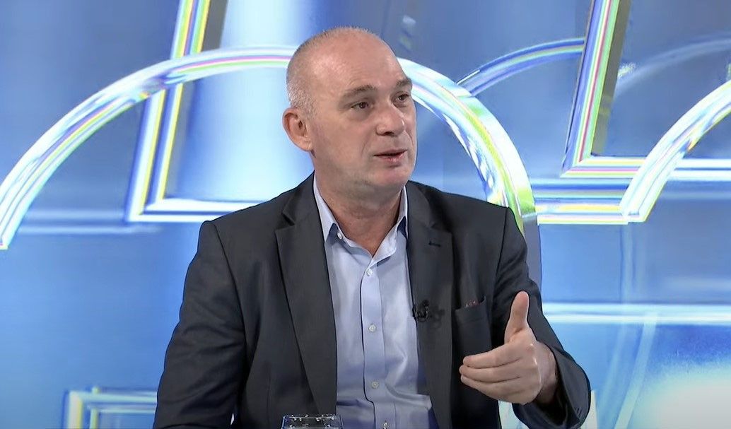 Humolli: Për ta defunksionalizuar shtetin e Kosovës përmes Asociacionit ...