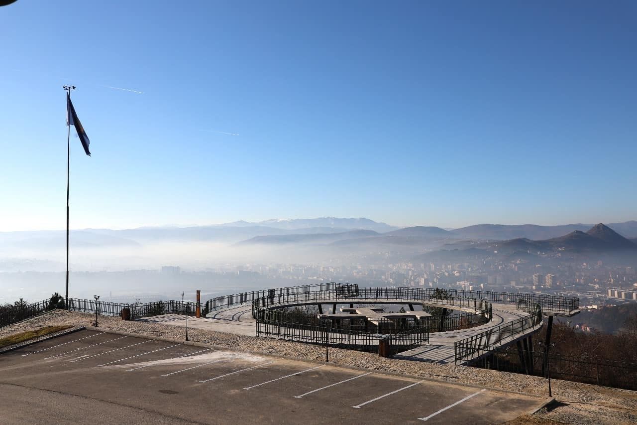 Përurohet “Ballkoni Panoramik” dhe shtegu i ecjes në Zasellë të ...