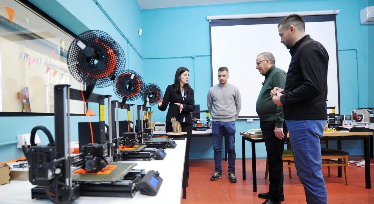 Hamza në Bonevet: Arsimit ia shtojmë vlerën me njohuri në teknologji dhe fusha digjitale, i ...