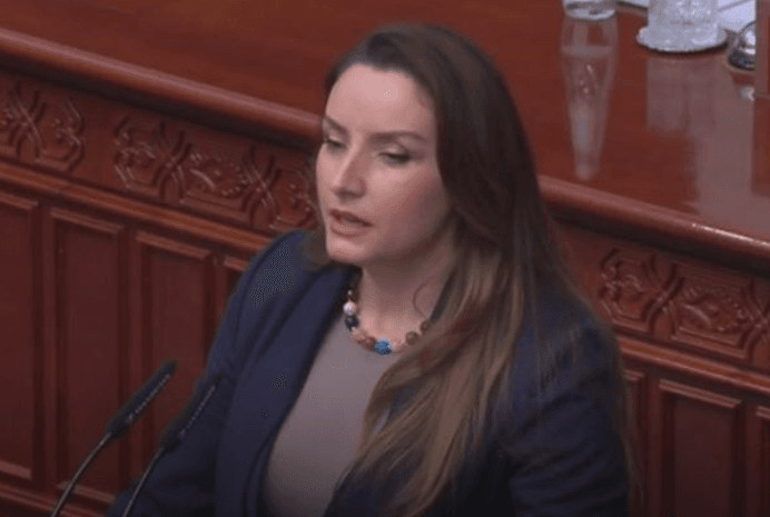 Dauti i përgjigjet Taravarit: Me qenë Taravar, edhe i shkarkuar mundesh ...