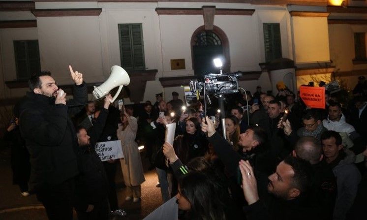 Protests in Tirana get out of hand, Adriatik Lapaj clashes with Arlind ...