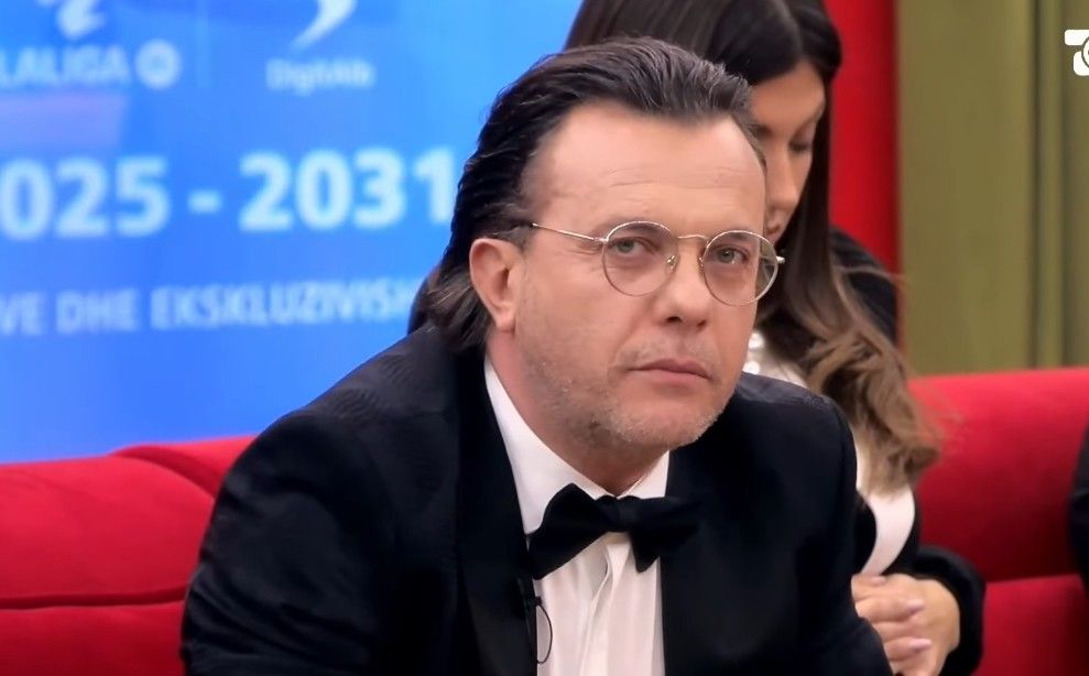 Laerti's videos go viral, his genitals accidentally come out during a ...