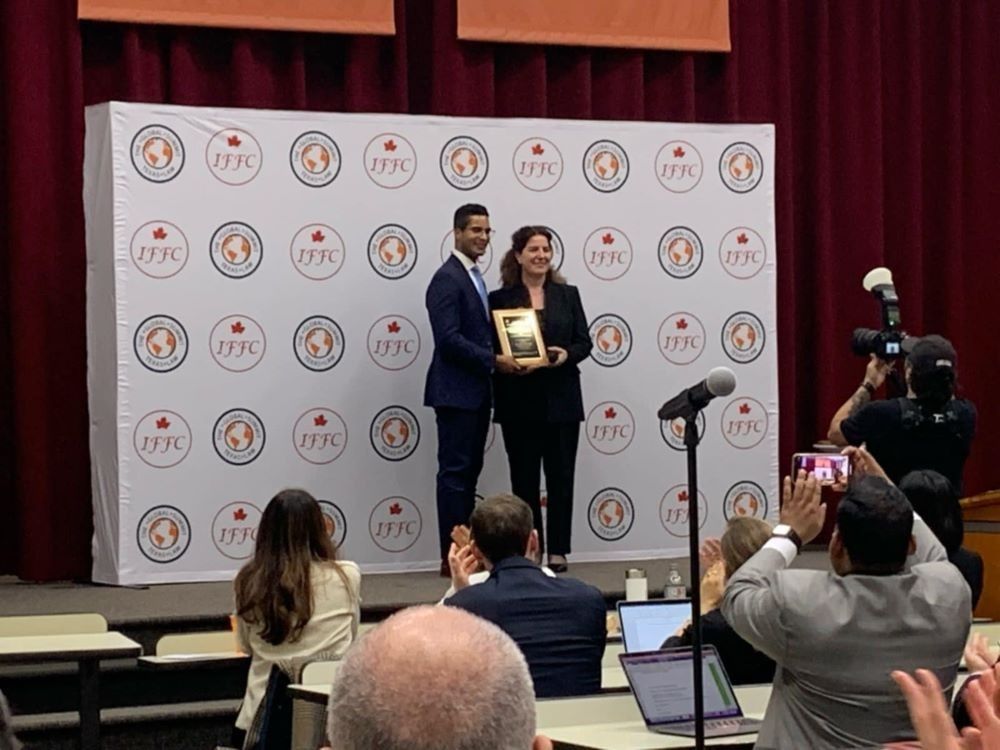 Profesoresha Remzije Istrefi nderohet me Çmimin për Mbrojtjen e Lirive ...