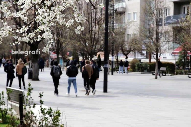 Sunny weather, temperatures up to 16 degrees - Telegraph - Telegraph