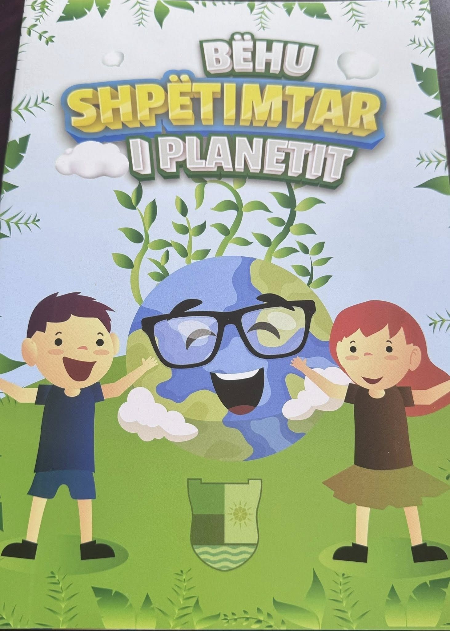 Nxënësit në Mitrovicë mbjellin fidane për nder të Ditës së Tokës ...