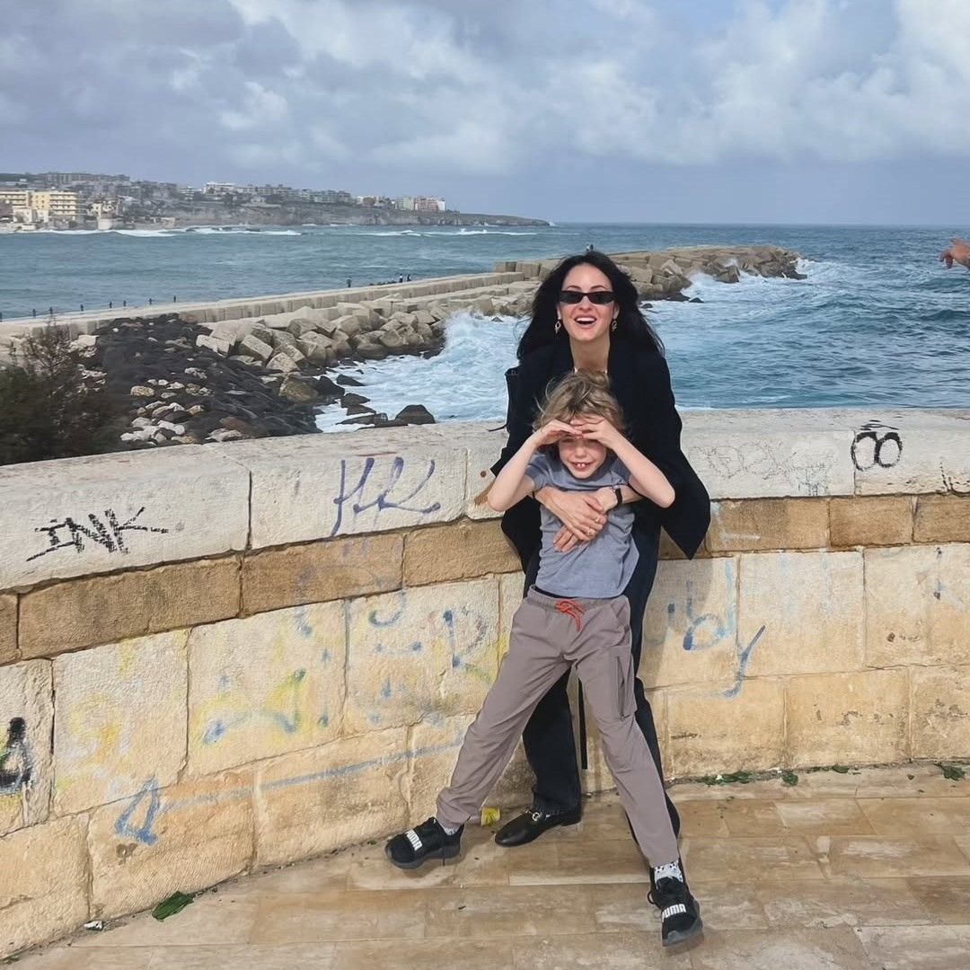 At the age of 81, Mick Jagger gets engaged to the beautiful 37-year-old ...