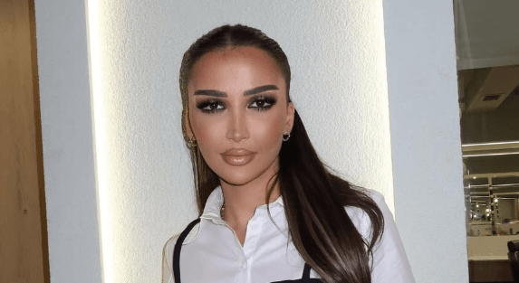 Xheneta Fetahu reagon pas tentimeve për t’ia hakuar Instagramin: Kujt ...