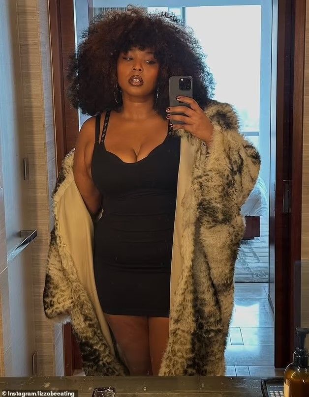 Lizzo shows off her body transformation with new photos - Telegraph ...