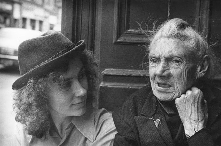 Photographing the Human: Portraits of the Homeless in London ...