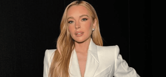 Lindsay Lohan talks about plastic surgery: I eat healthy and changed my ...