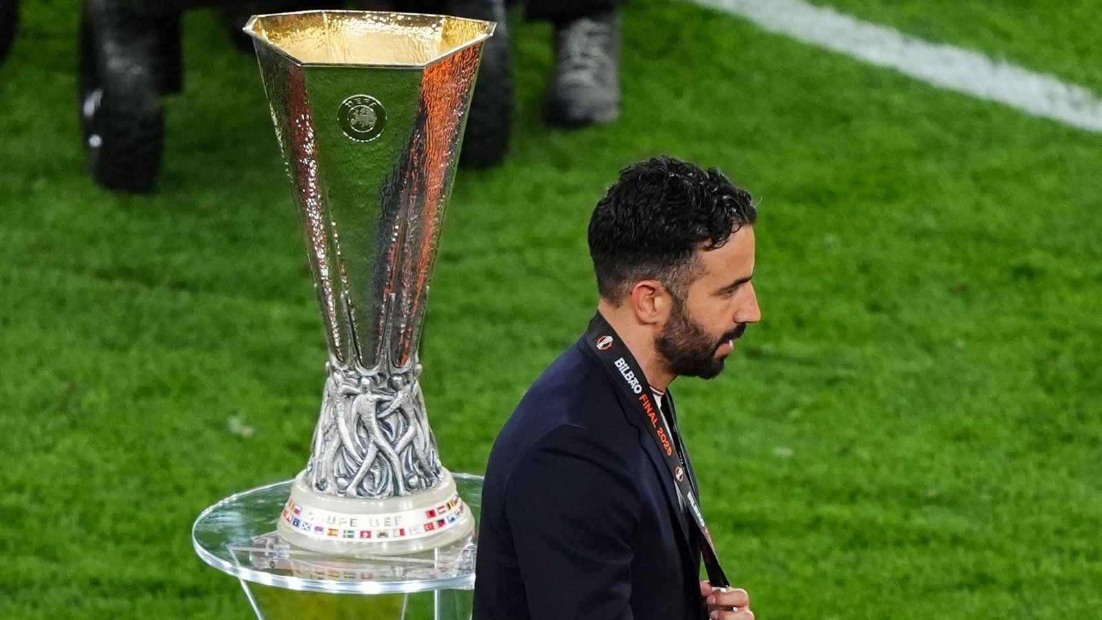 Amorim talks about the loss in the Europa League final, also mentions ...