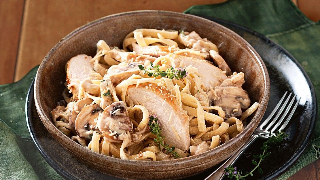 Makarona kremozë me kërpudha dhe file pule - Telegrafi - Telegrafi